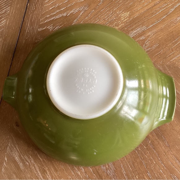 Pyrex | Kitchen | Vintage Pyrex Cinderella Nesting Mixing Bowl 444 ...